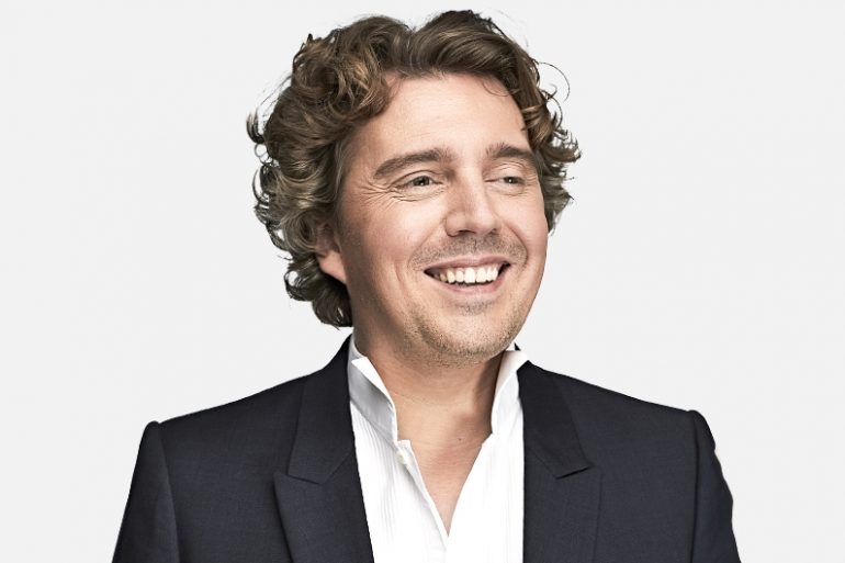 Alex Vizorek en spectacle à Langres le 22 février – Active Radio